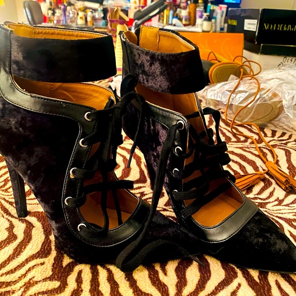 Shoes | Heals | Poshmark